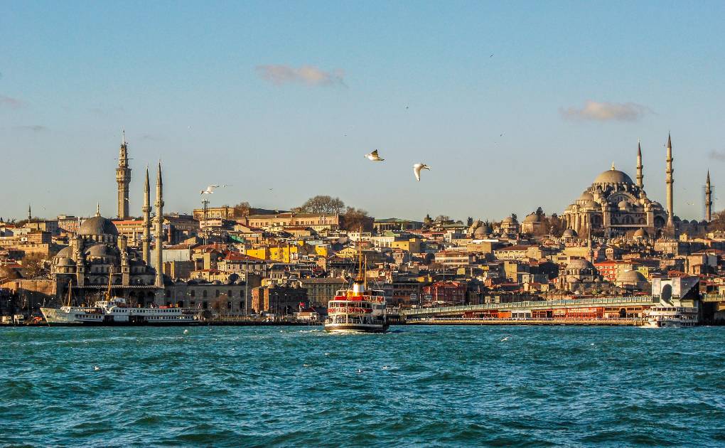 9 Reasons to Visit Istanbul - What is Istanbul Famous For?